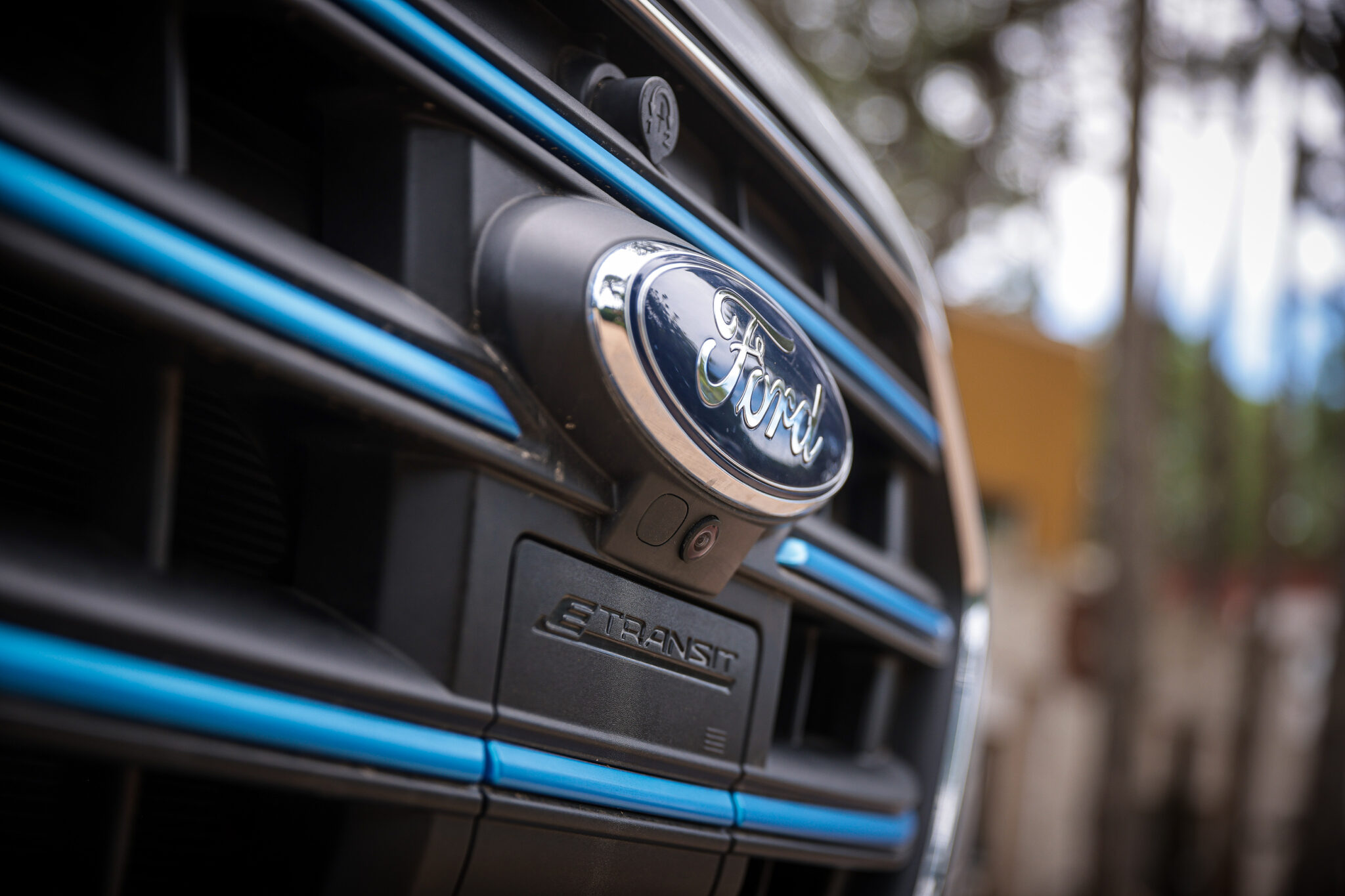 Ford E-Transit el primer vehículo 100% eléctrico especial para ...